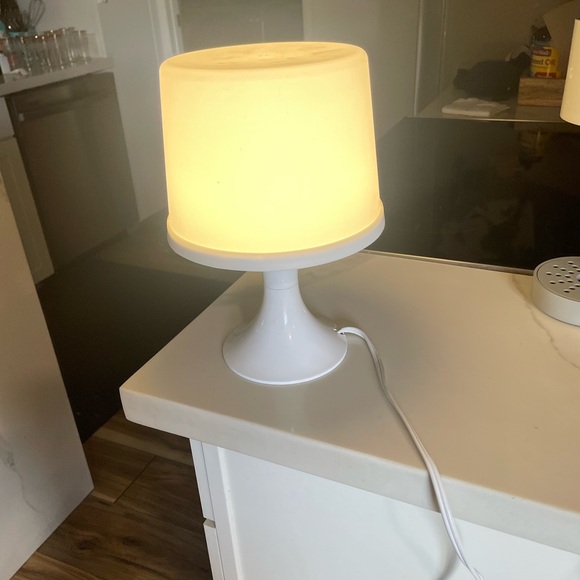Intertek | Accents | Mid Century Intertek Plastic Lamp | Poshmark